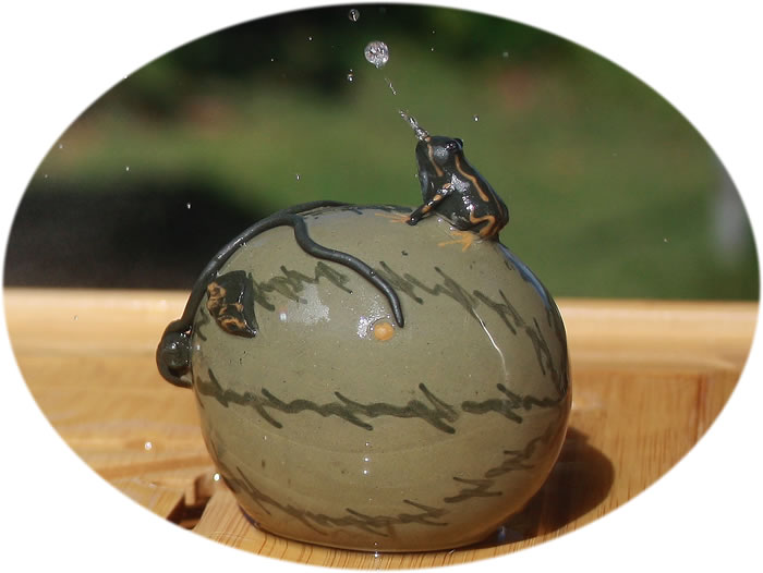 Tea pet frog fountain C | Valley Green Tea